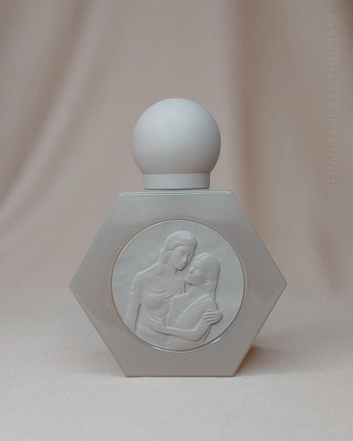 KKW x Kris KKW Fragrance perfume - a fragrance for women 2020
