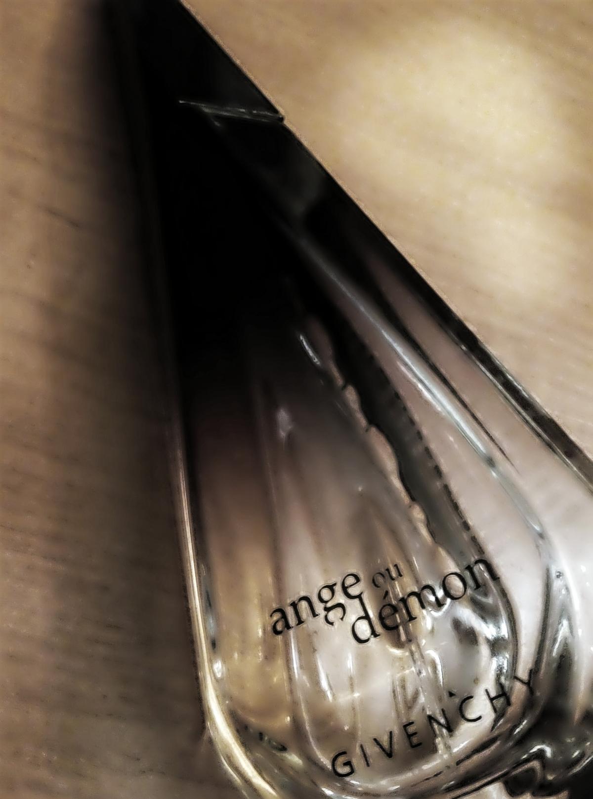Ange ou Demon Givenchy perfume - a fragrance for women 2006