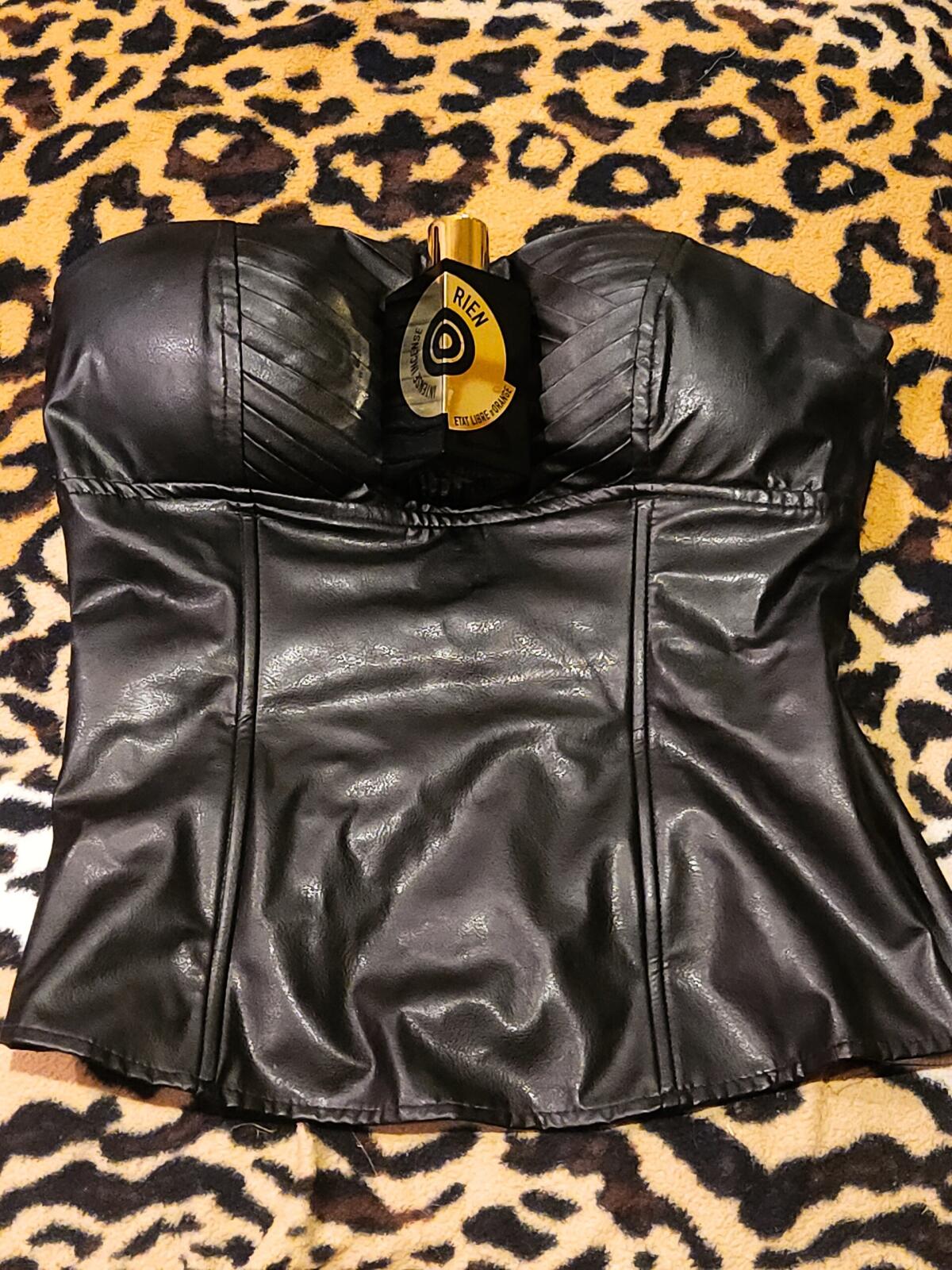 Rien Intense Incense Etat Libre d'Orange perfume - a fragrance for ...