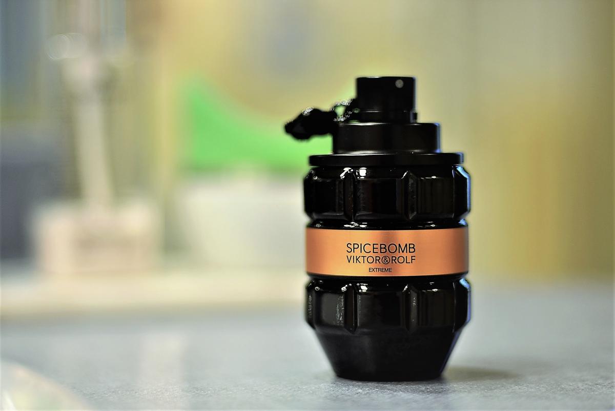 Spicebomb Extreme Viktor&Rolf cologne - a fragrance for men 2015