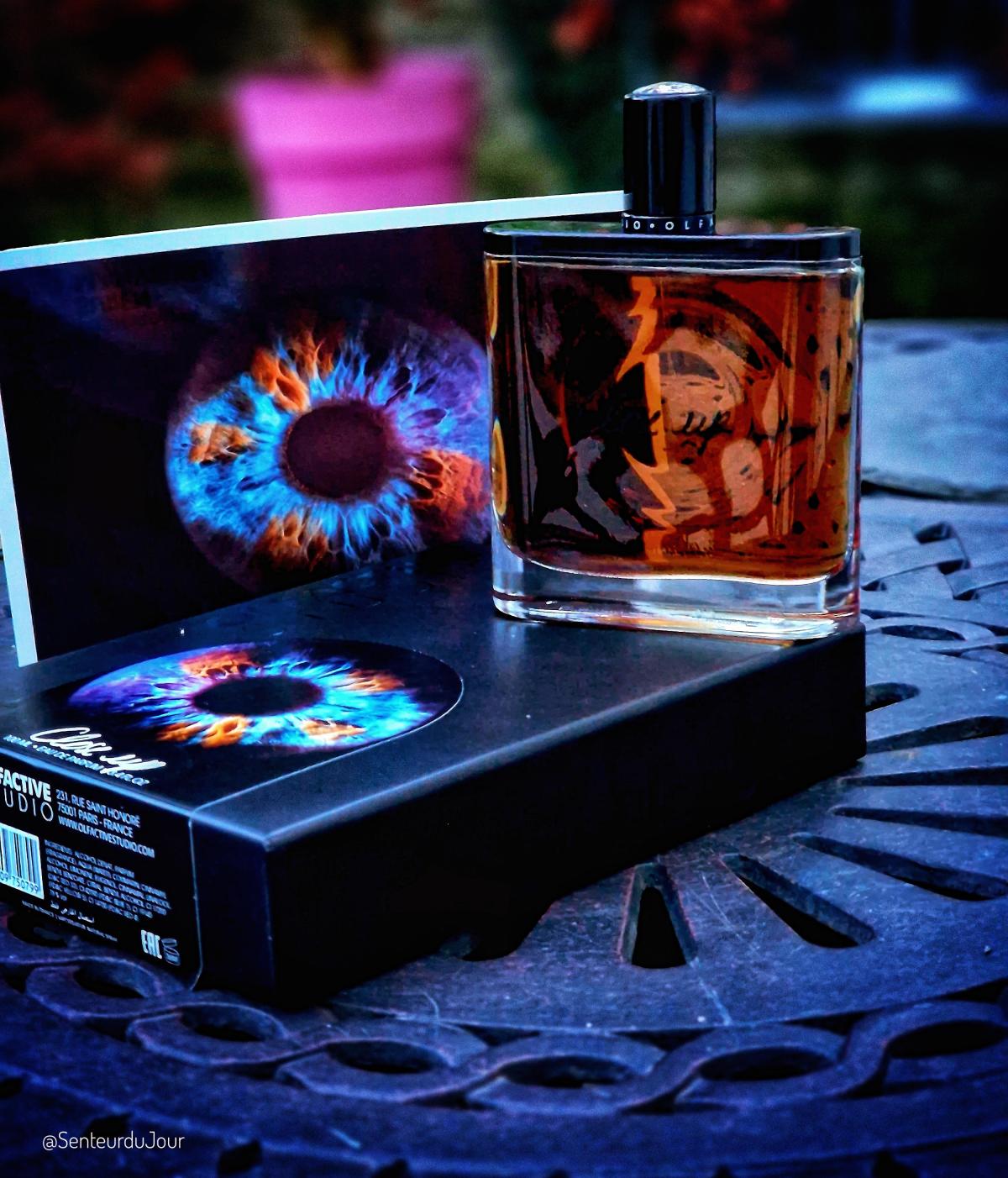 Close Up Olfactive Studio perfume - a fragrance for women and men 2016