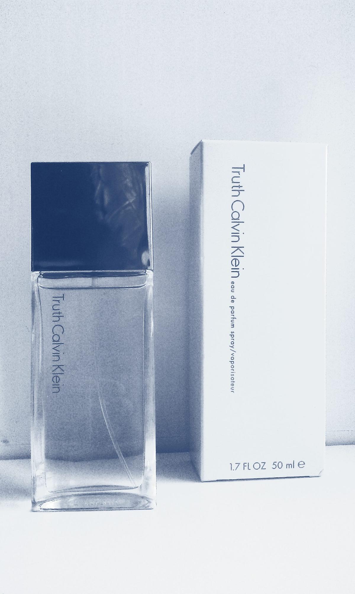 Truth Calvin Klein perfume - a fragrance for women 2000