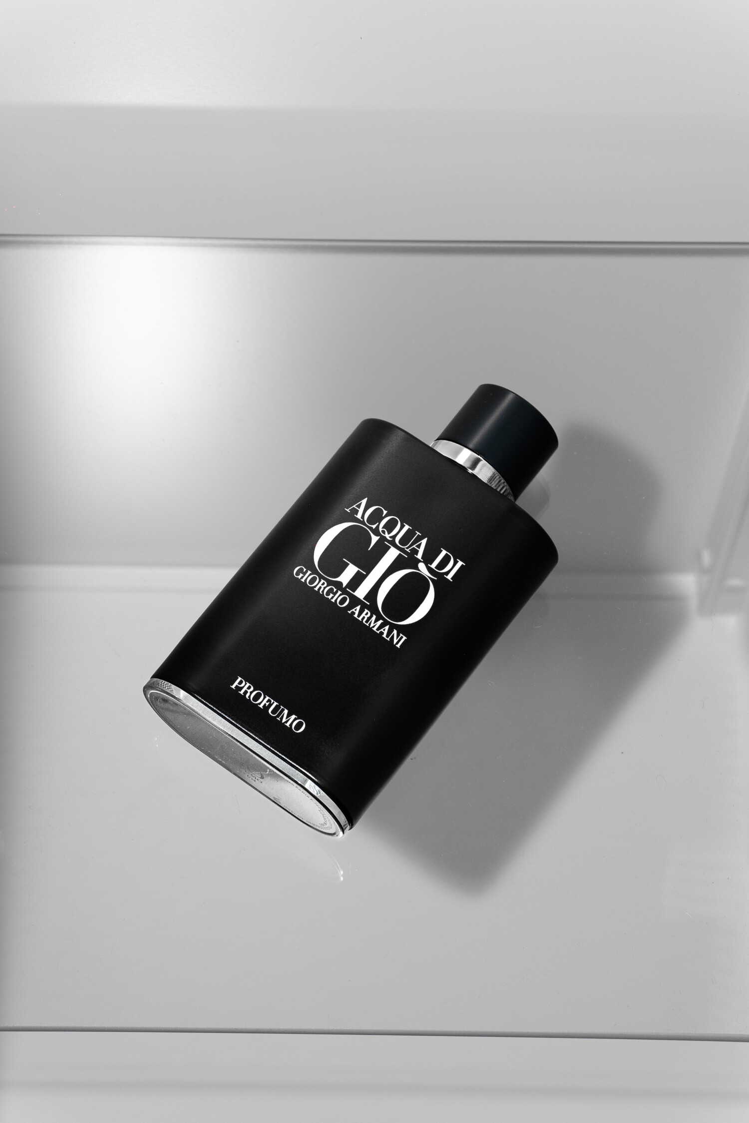 Acqua di Giò Profumo Giorgio Armani cologne - a fragrance for men 2015