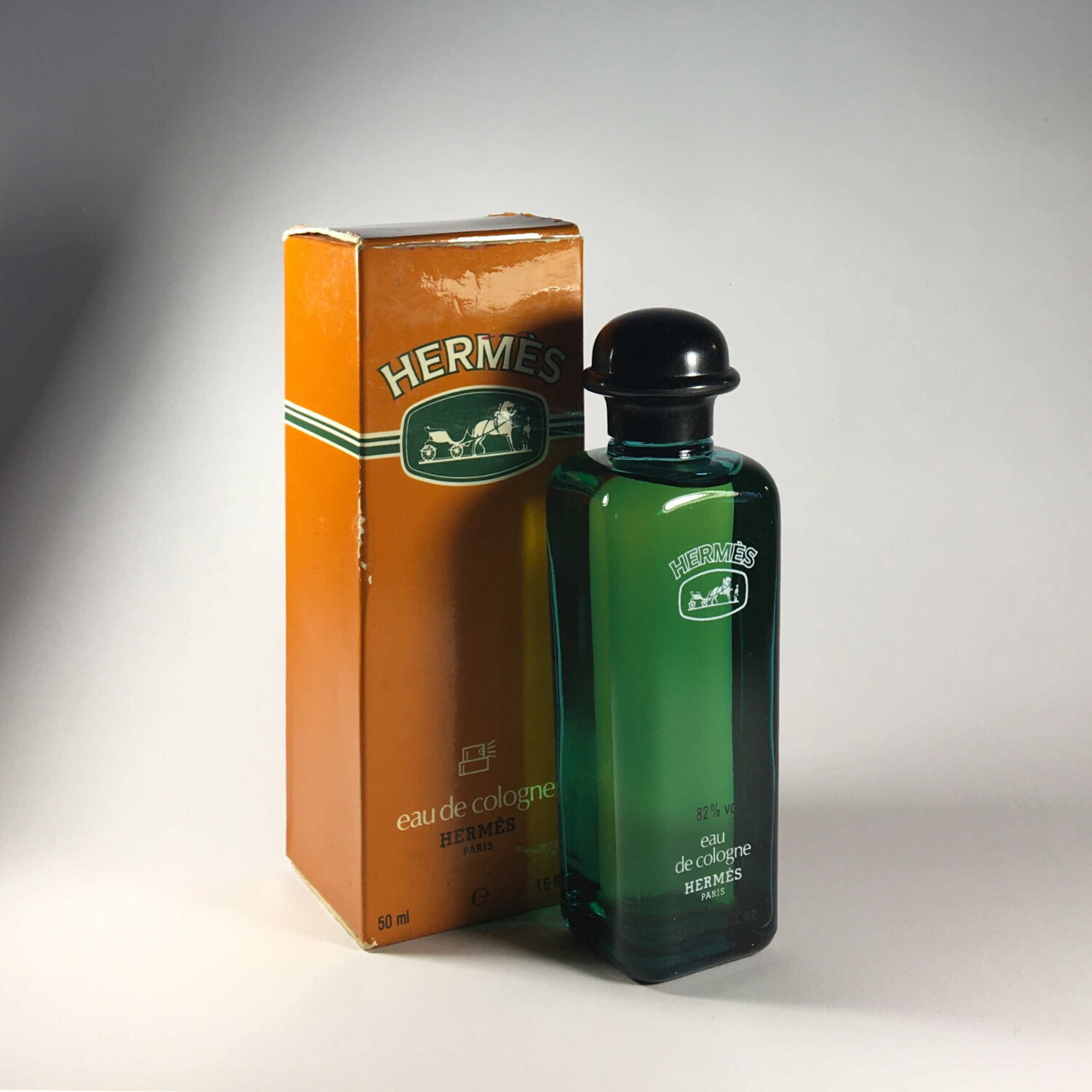 Eau de Cologne Hermes Hermès perfume - a fragrance for women and men 1953
