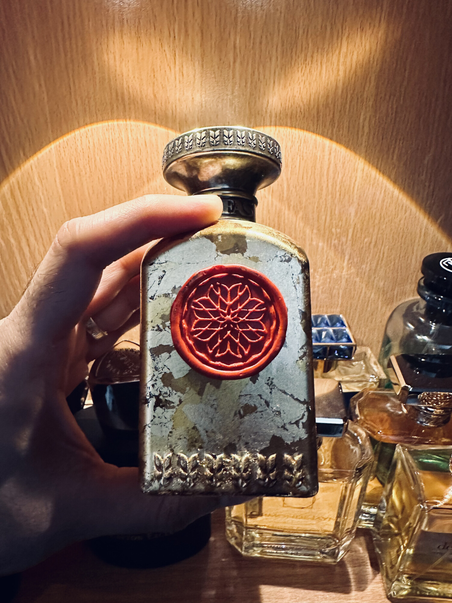Ishq Anfas perfume - a fragrance for women and men 2019