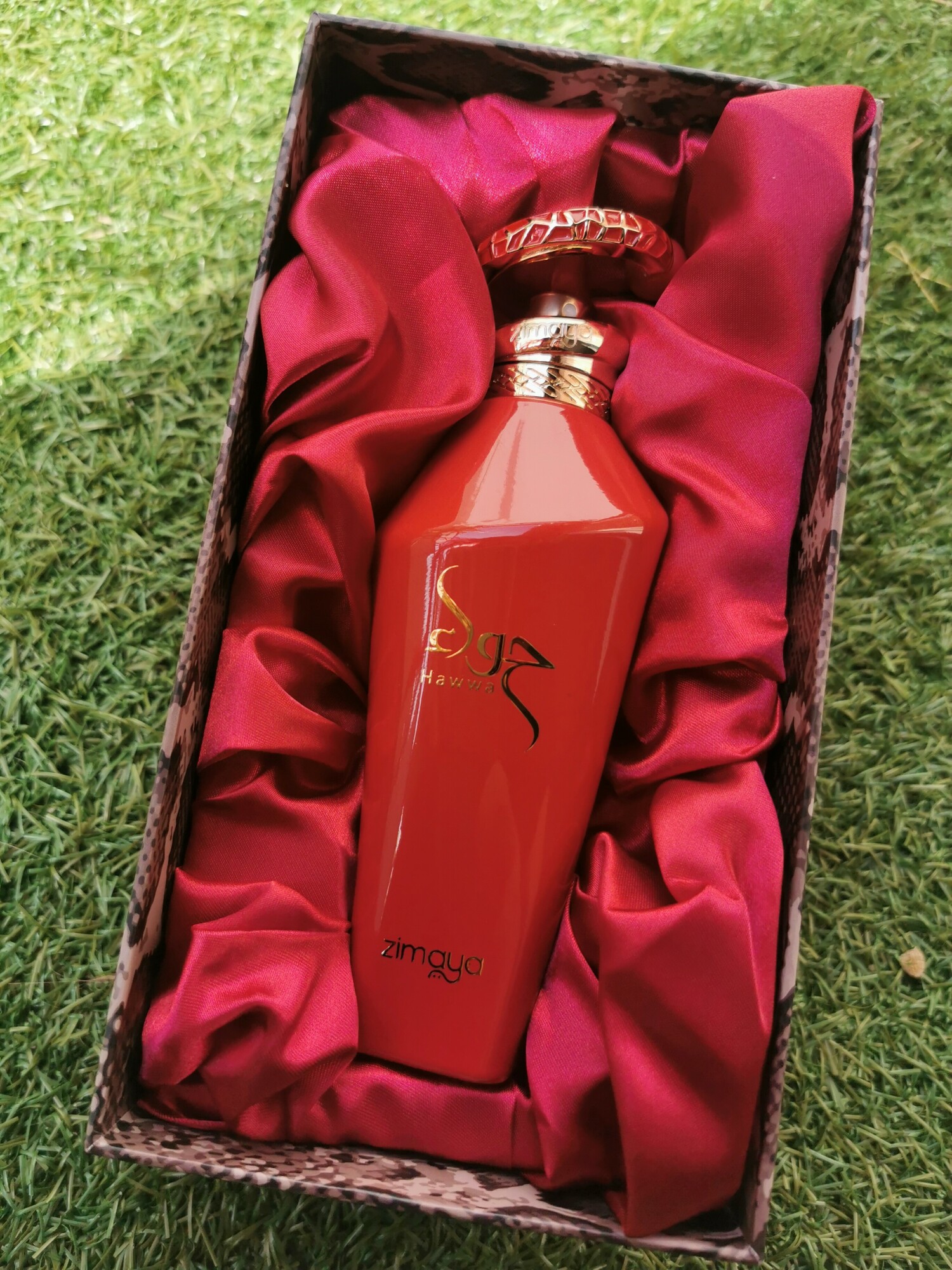 Hawwa Red Zimaya perfume - a fragrance for women 2024