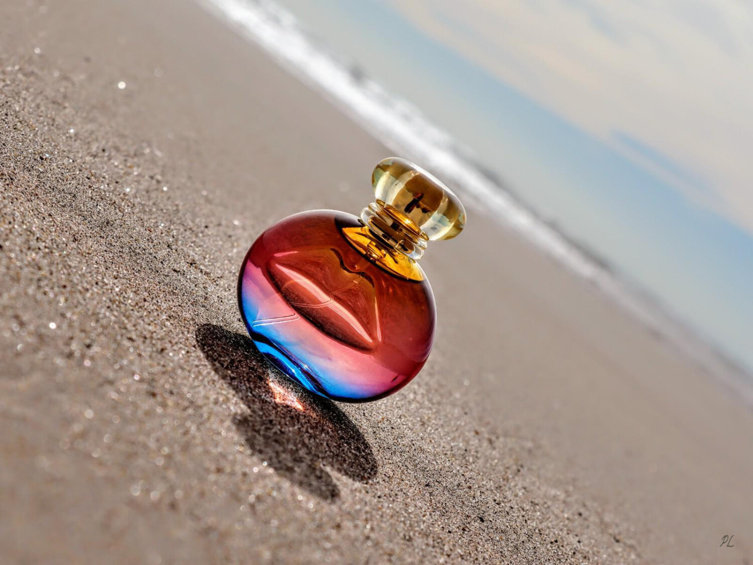Sunrise in Cadaquès Salvador Dali perfume - a fragrance for women 2017