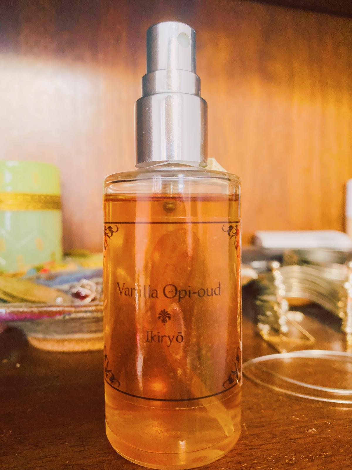 Vanilla Opi-Oud Ikiryō perfume - a fragrance for women and men 2017