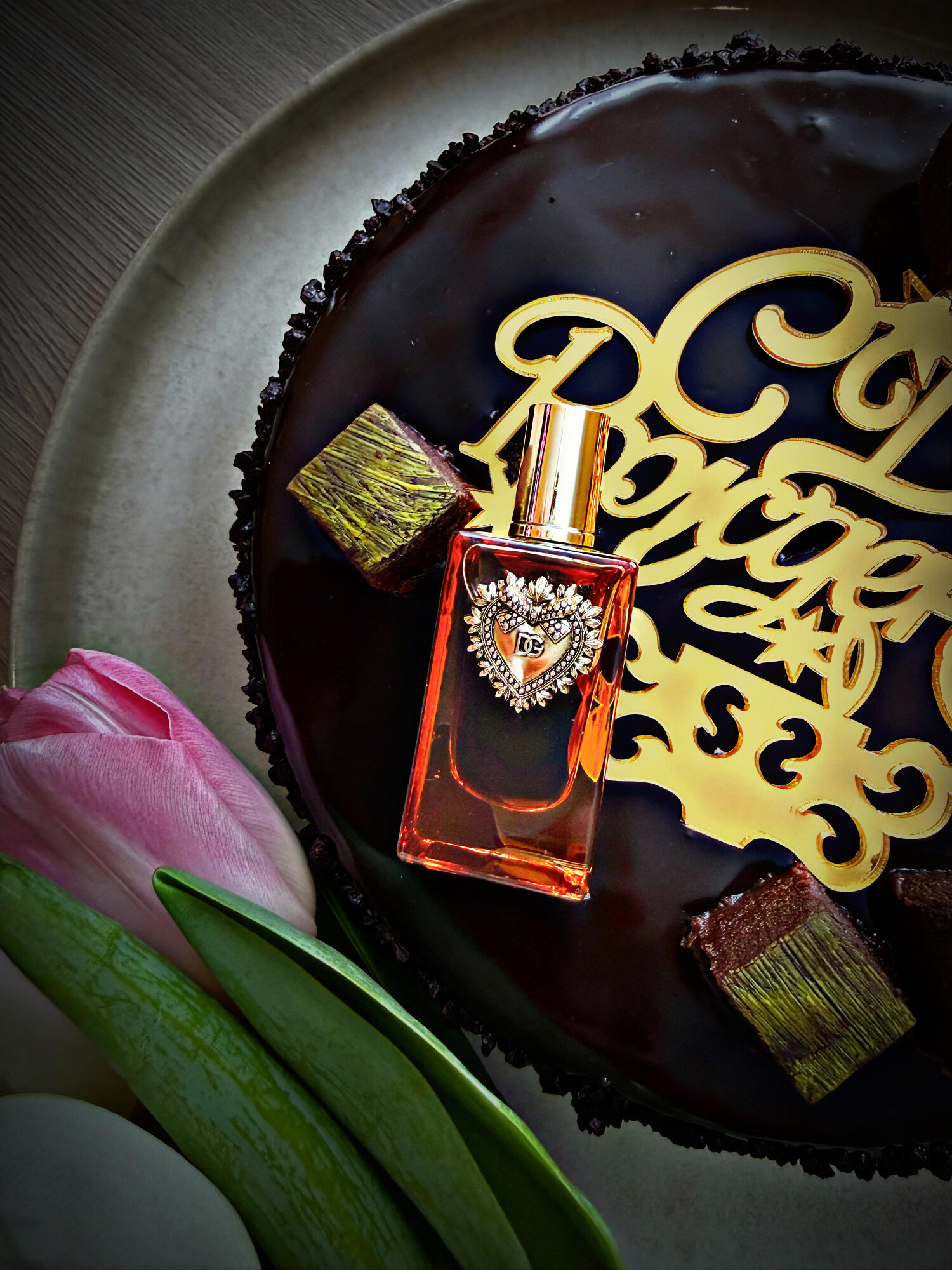 Devotion Intense Dolce&Gabbana perfume - a new fragrance for women 2024