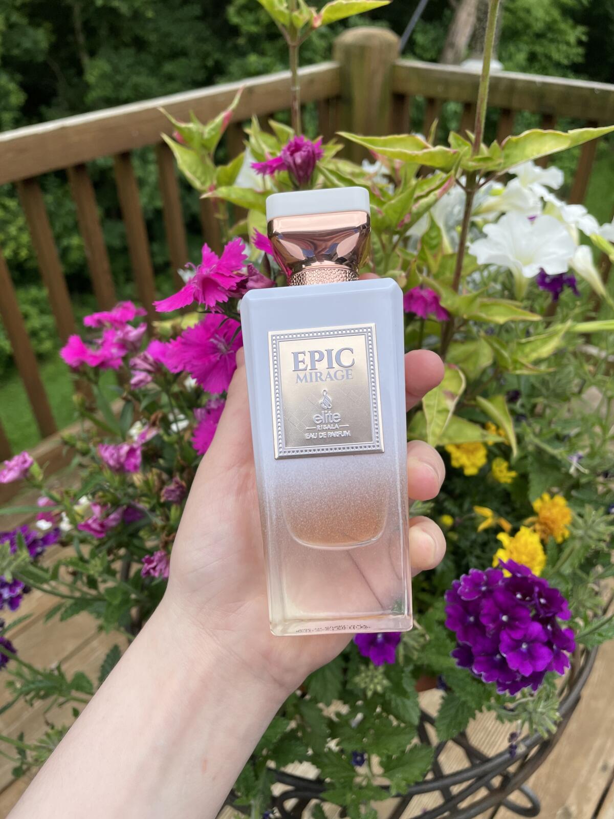 Epic Mirage Risala Elite parfum - un nouveau parfum pour femme 2024