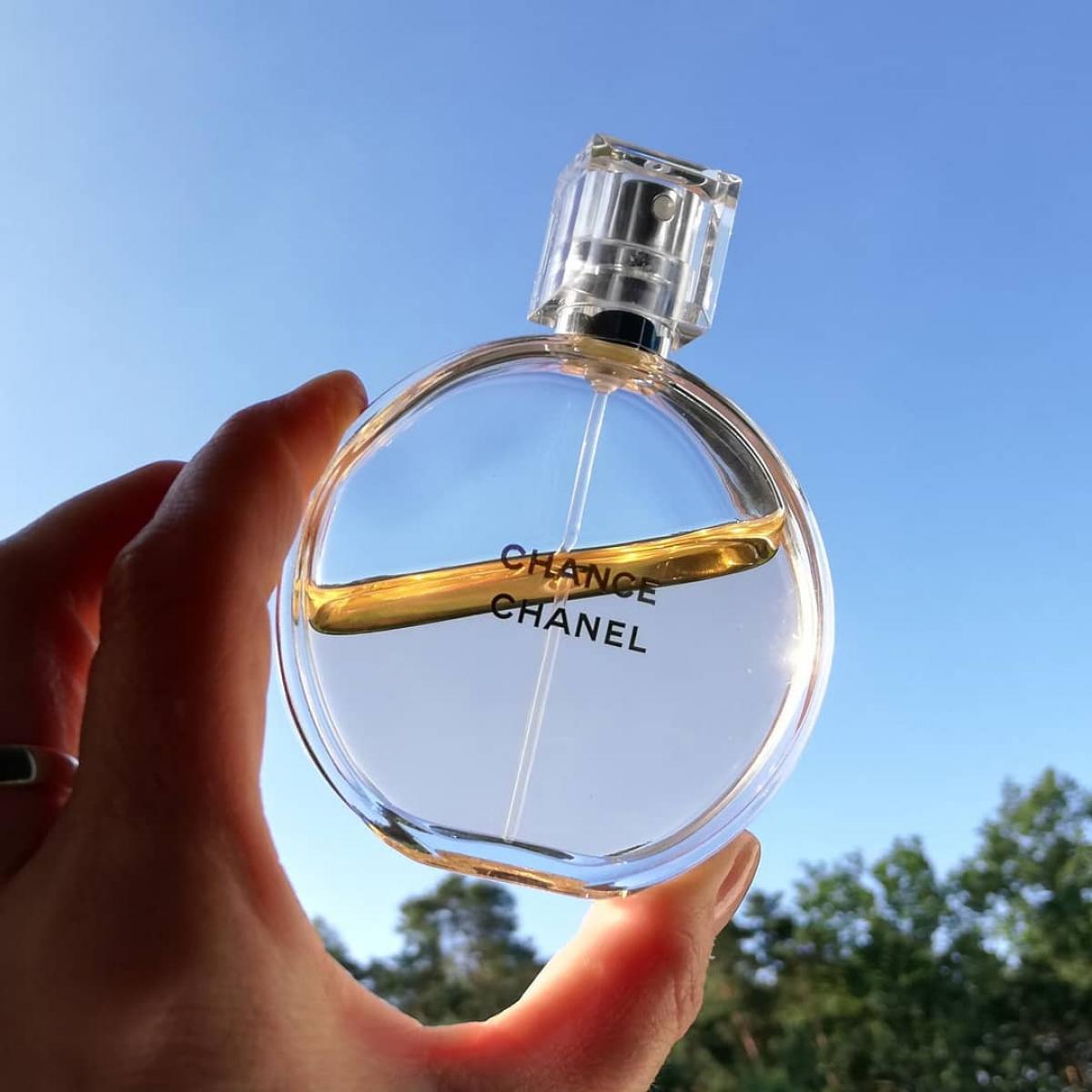 Chance Eau de Toilette Chanel perfume - a fragrance for women 2003