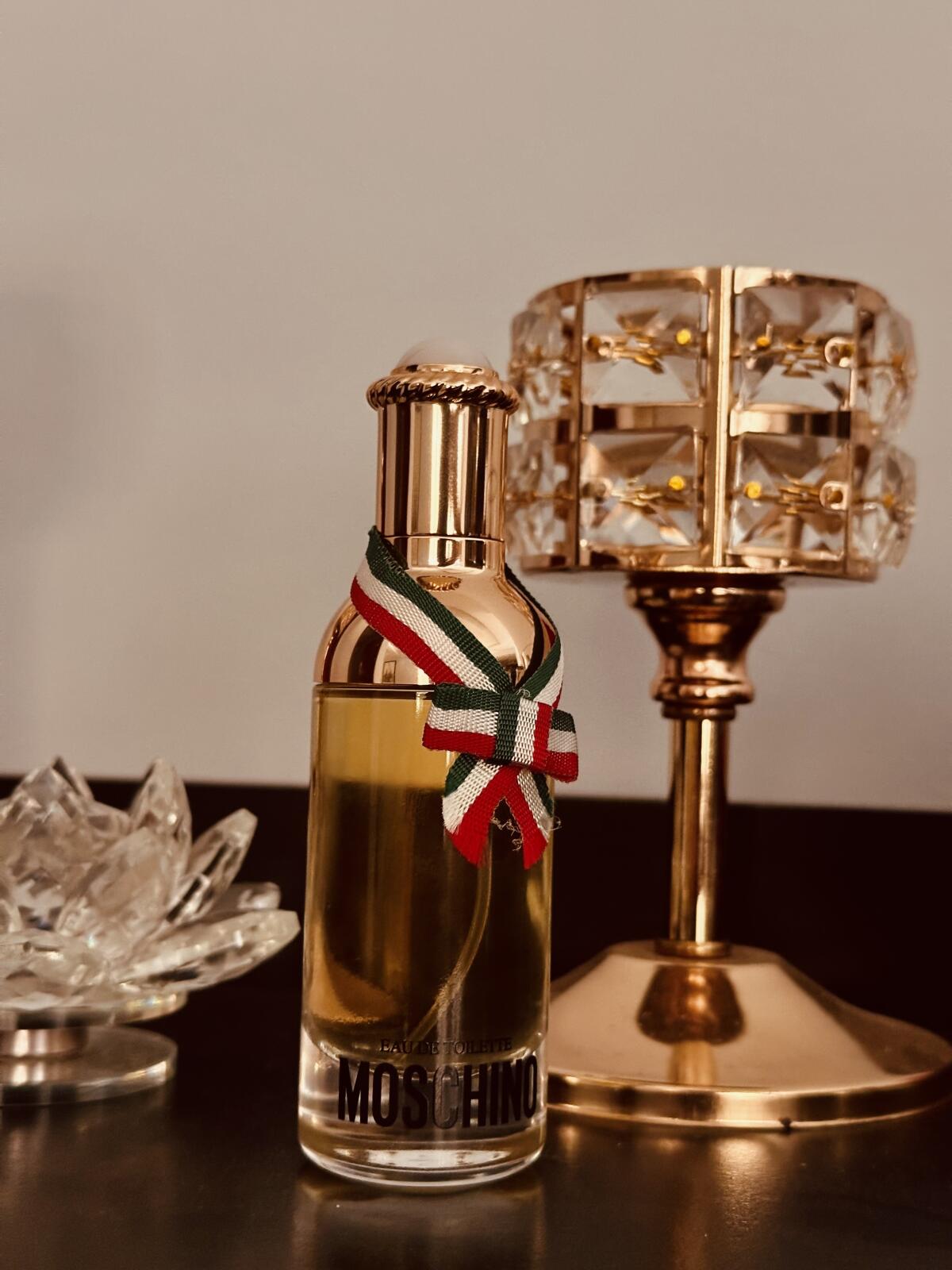 Moschino Moschino perfume - a fragrance for women 1987