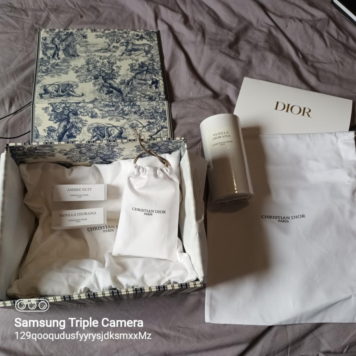 Nellmg40 ~ Something special about recieving a beautiful perfume ...