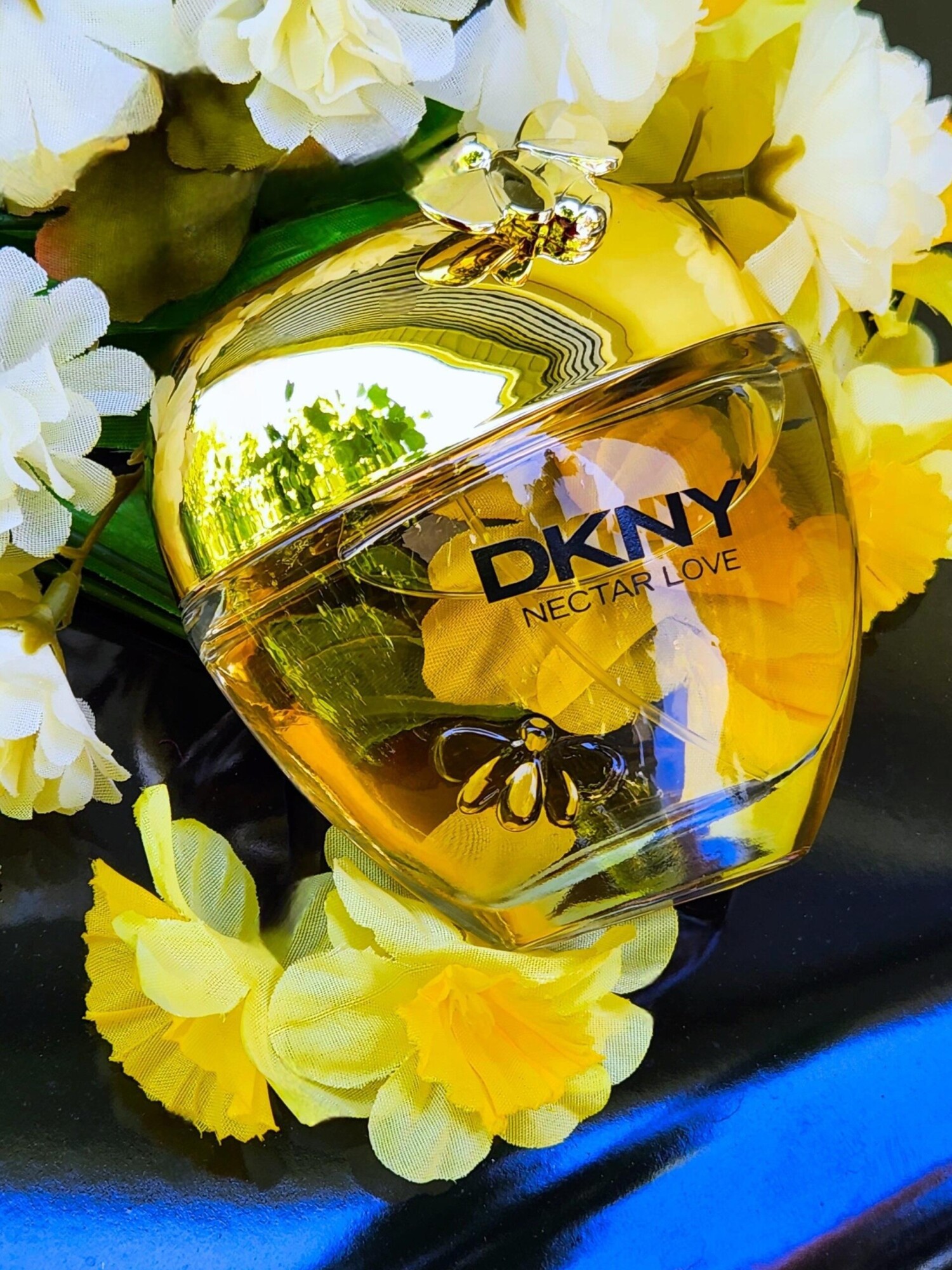 DKNY Nectar Love Donna Karan perfume - a fragrance for women 2017
