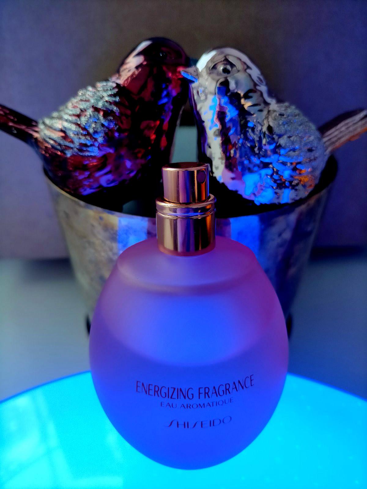 Energizing Fragrance Shiseido perfume - a fragrance for women 1999