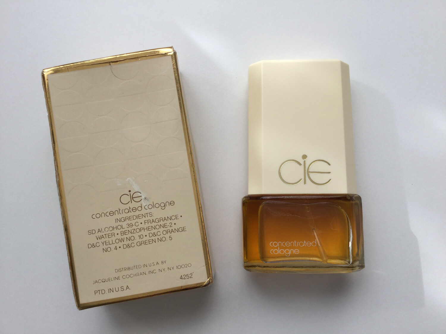 CIE by Jacqueline Cochran Shulton Company Parfum - ein es Parfum für ...
