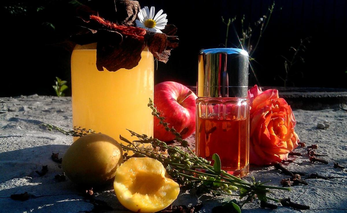 Escape Calvin Klein perfume - a fragrance for women 1991