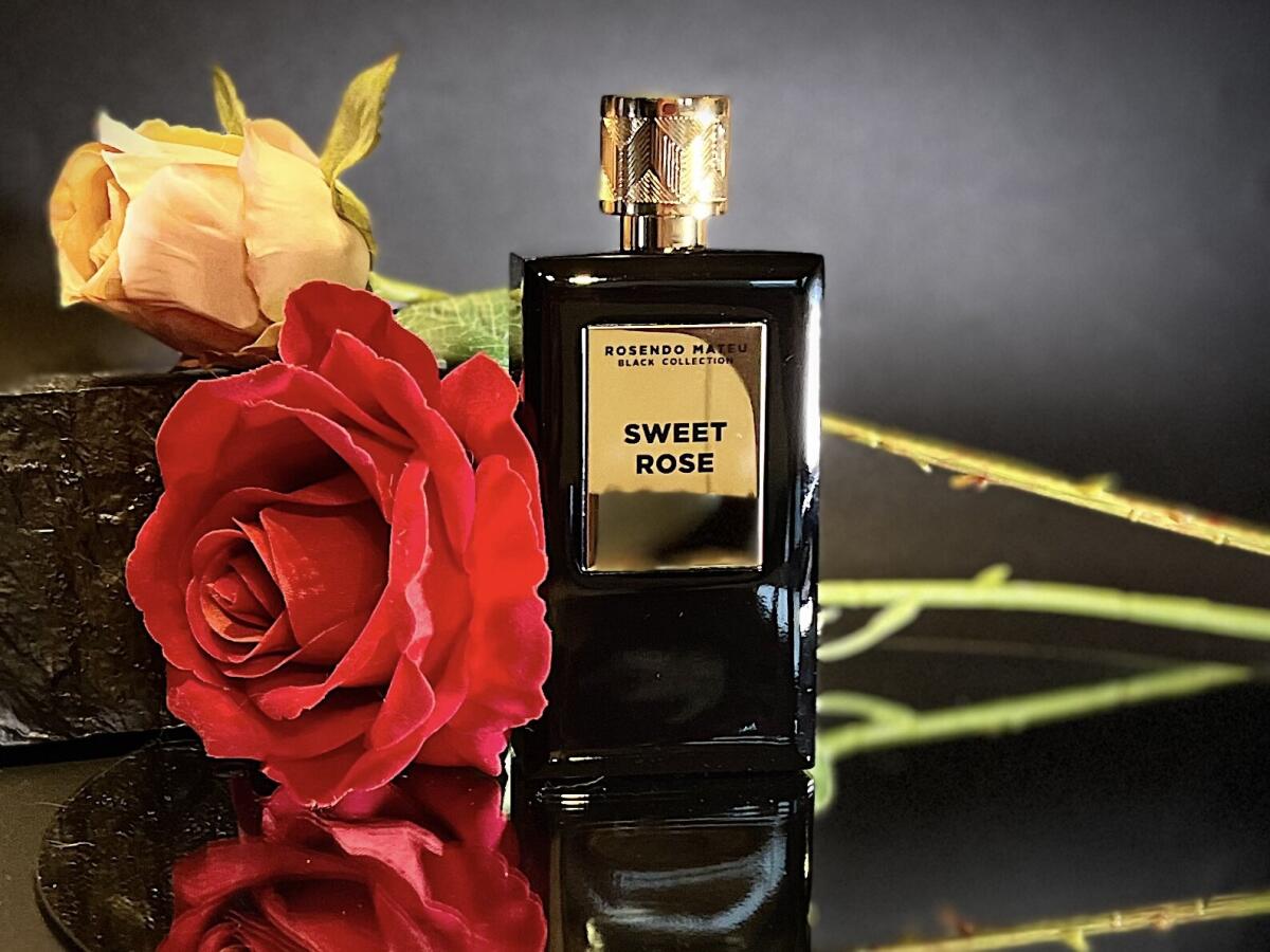 Sweet Rose Rosendo Mateu Olfactive Expressions perfume - a fragrance ...