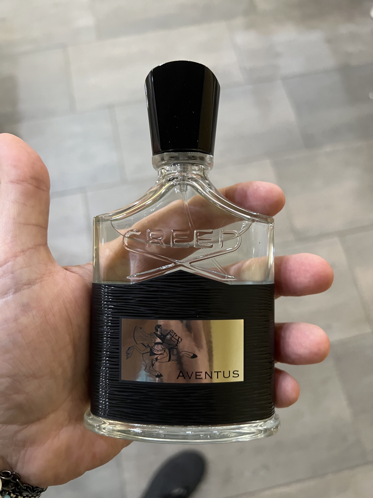 Aventus Creed cologne - a fragrance for men 2010