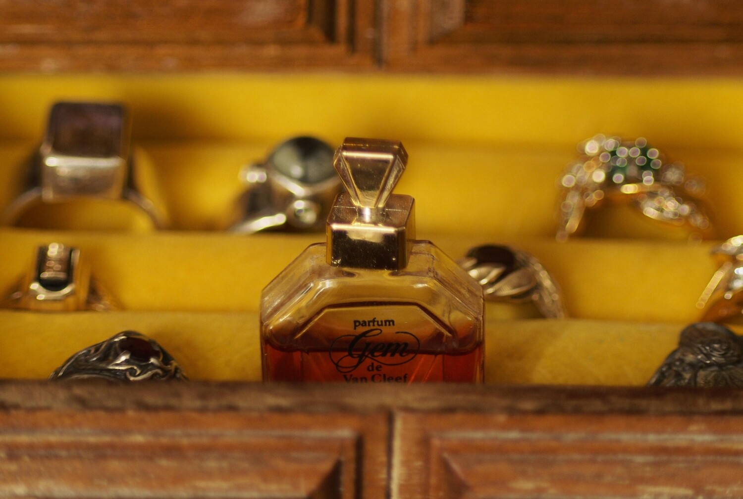 Gem Parfum Van Cleef & Arpels perfume - a fragrance for women 1987