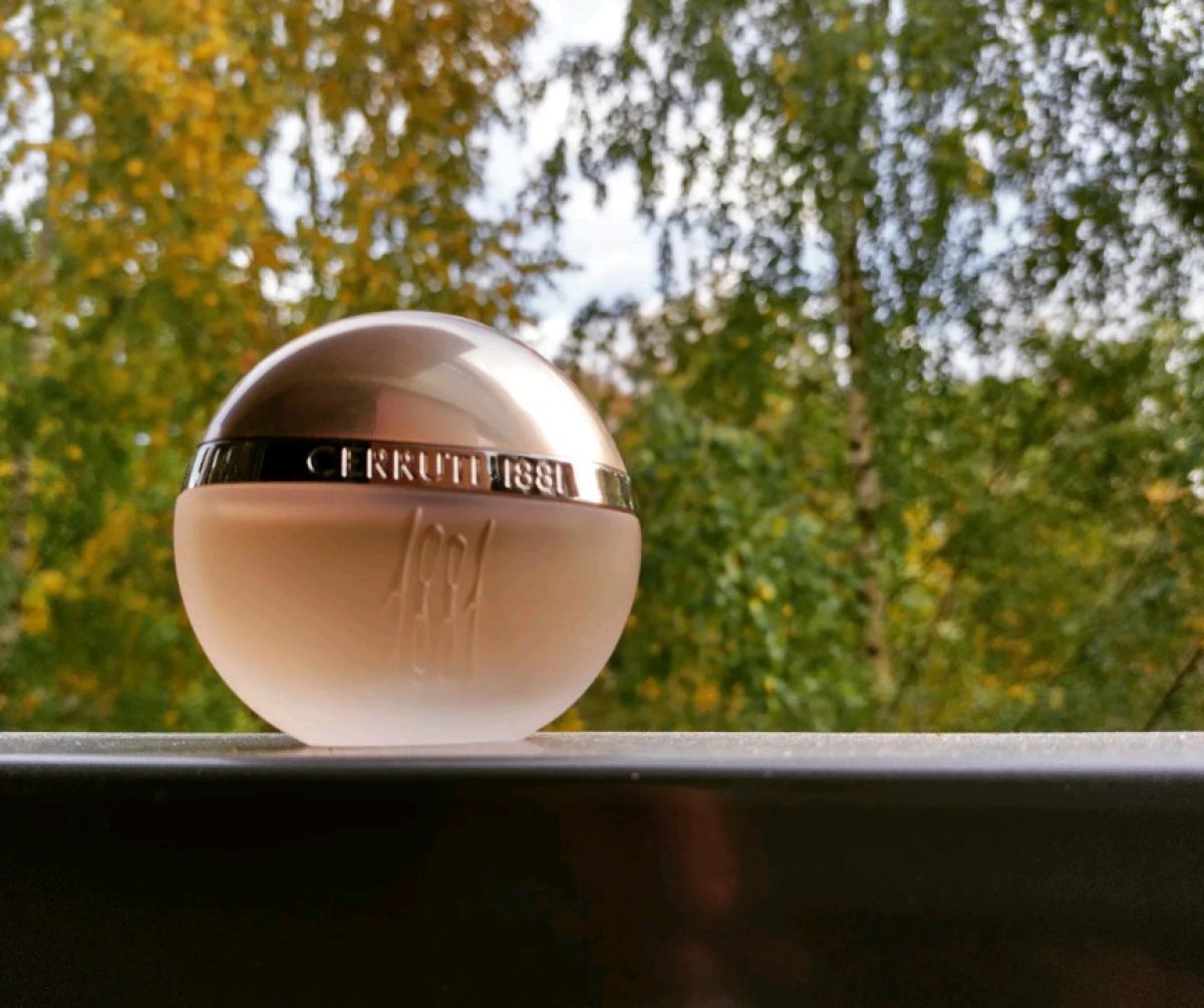 1881 Cerruti perfume - a fragrance for women 1995
