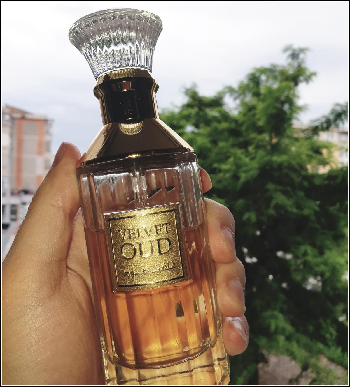 Velvet Oud Lattafa Perfumes fragancia - una fragancia para Hombres y ...