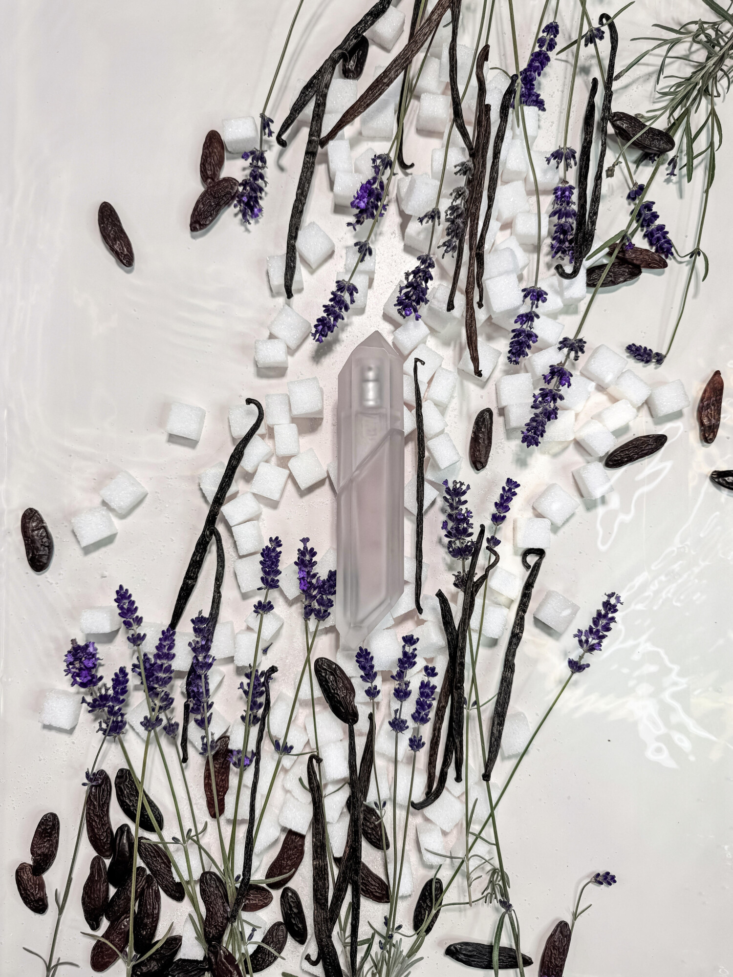Crystal Violet Musk KKW Fragrance 香水 - 2020年の女性用 フレグランス