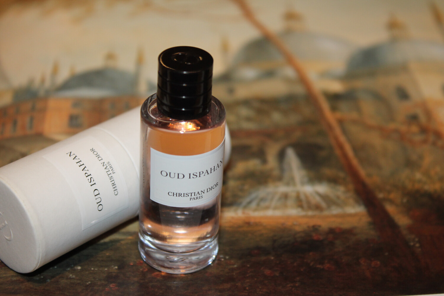 Oud Ispahan Dior perfume - a fragrance for women and men 2018