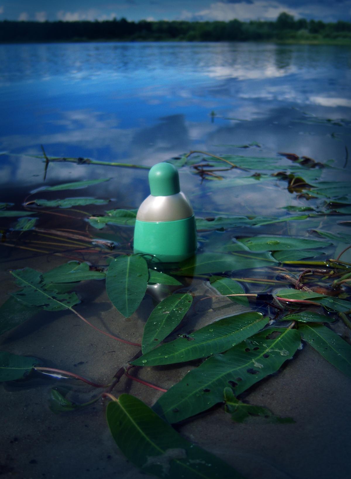 Eden Cacharel perfume - a fragrance for women 1994