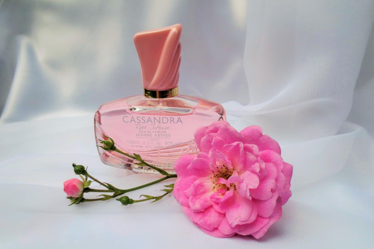 Cassandra Rose Intense Jeanne Arthes Parfum - ein es Parfum für Frauen 2014