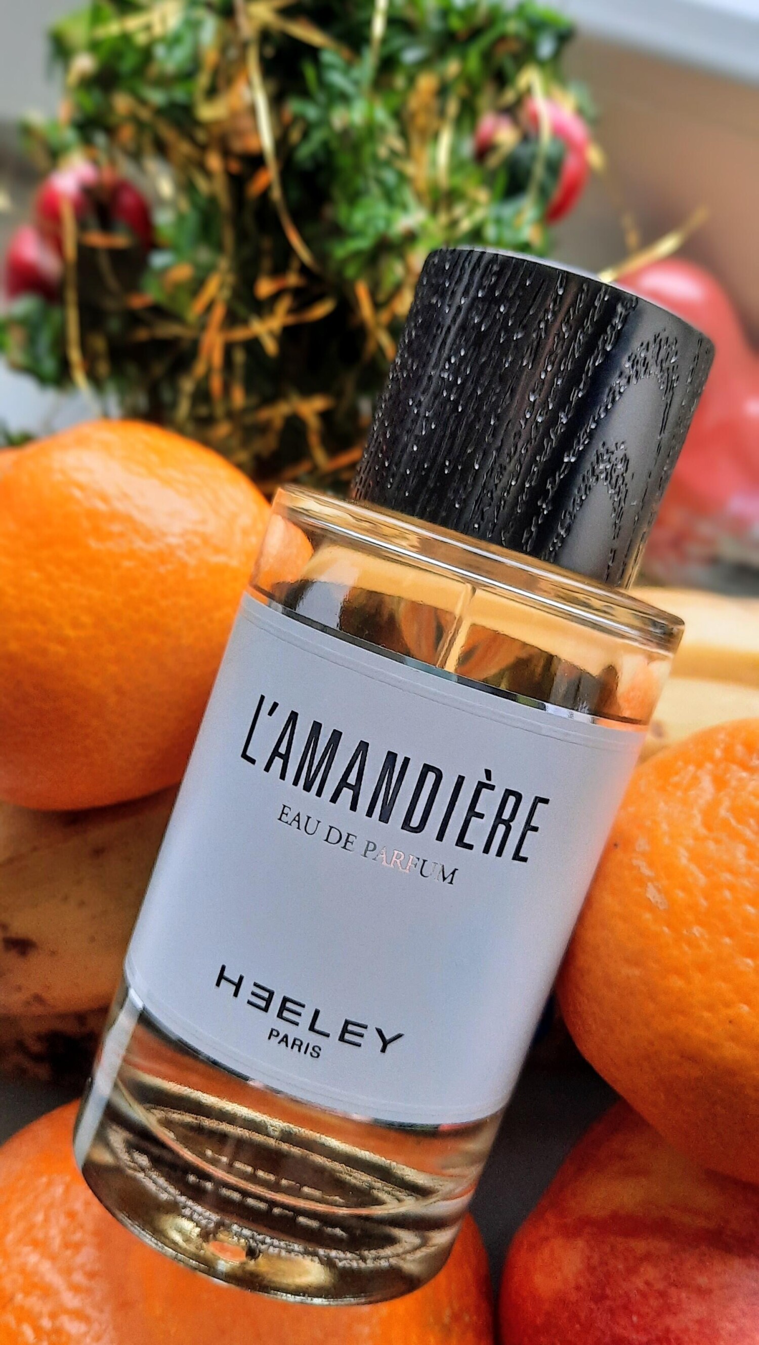 L'Amandiere James Heeley 香水 - 2011年の女性用 フレグランス