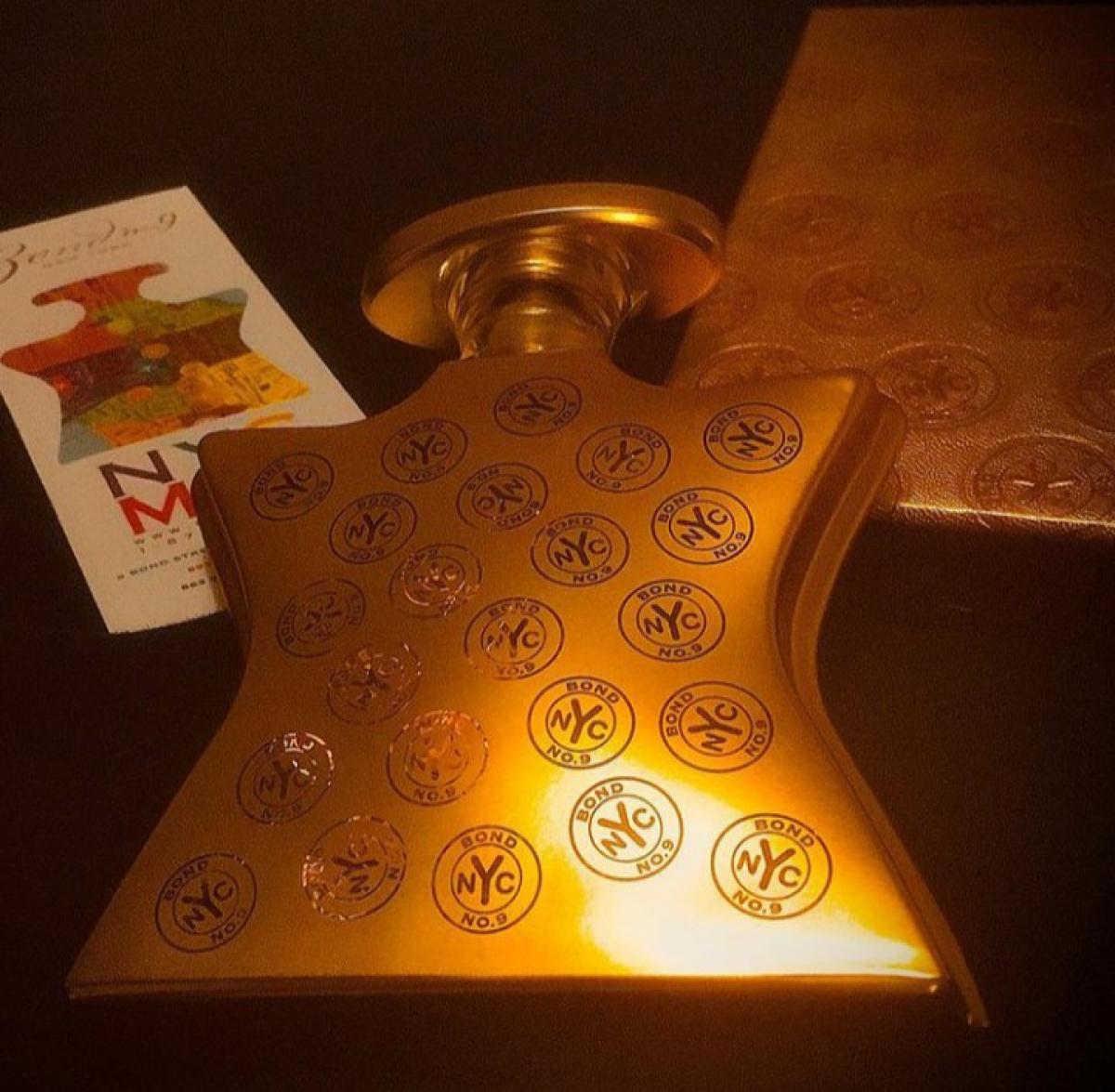 Bond No. 9 Perfume Bond No 9 perfume - a fragrance for women and men 2009