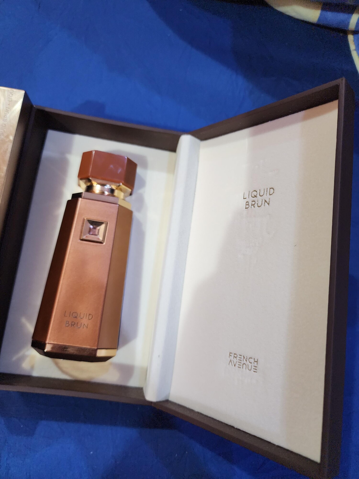 Liquid Brun French Avenue Colonia - una fragancia para Hombres 2024