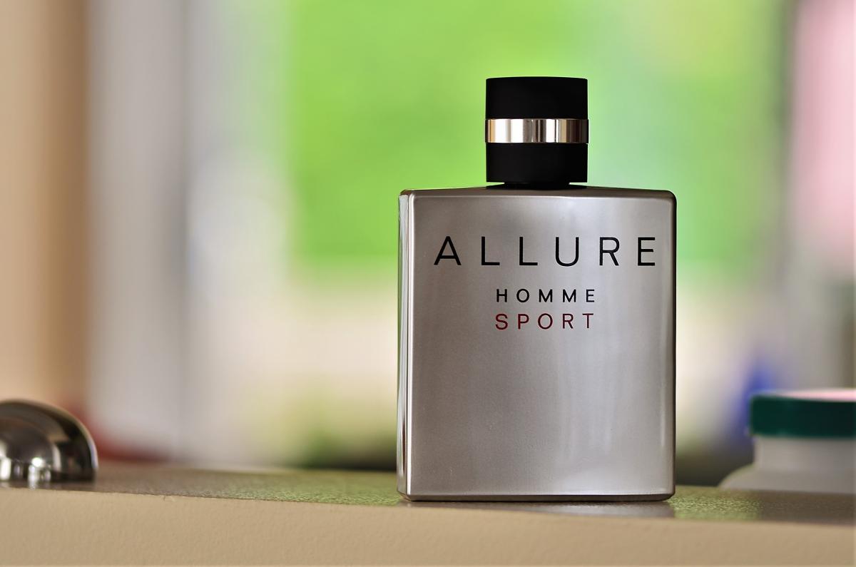 Allure Homme Sport Chanel cologne - a fragrance for men 2004