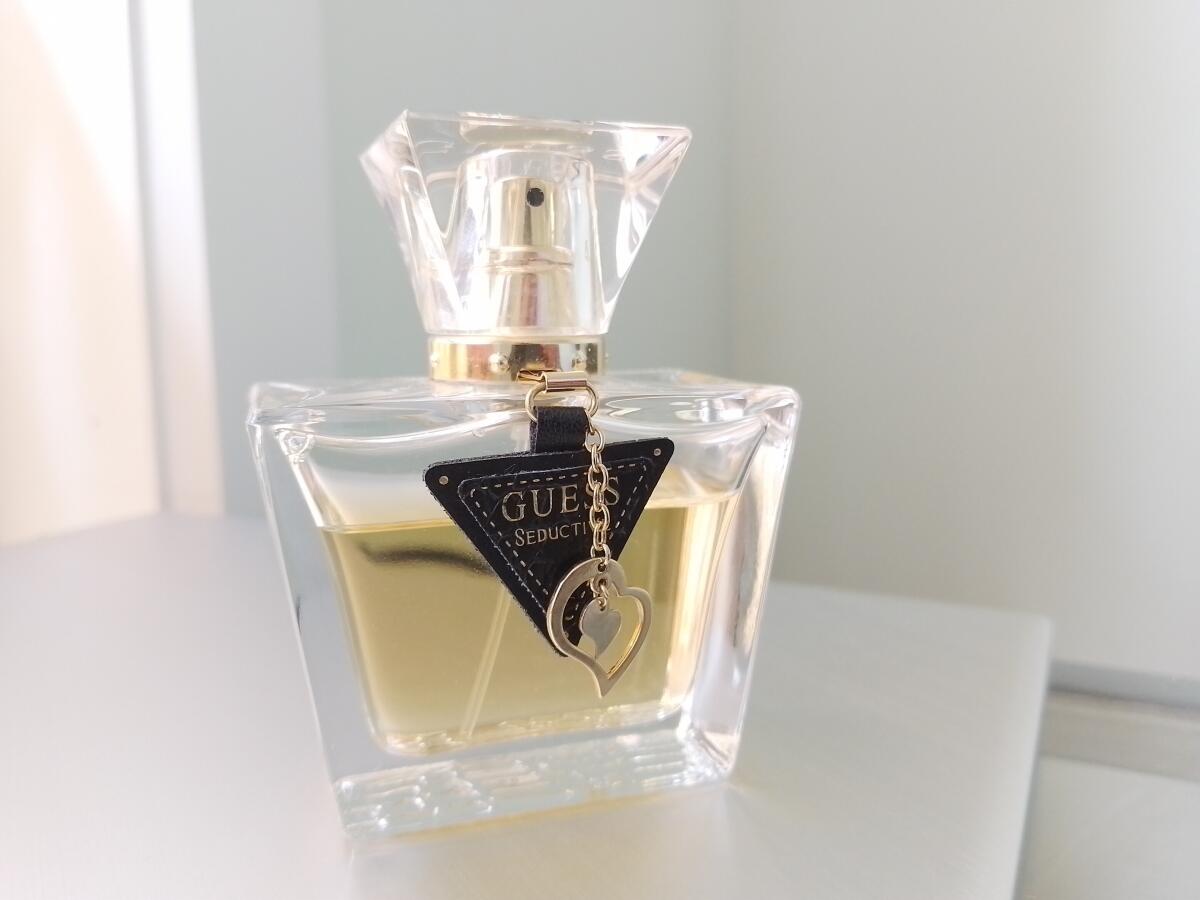 Guess Seductive Guess perfume - a fragrance for women 2010