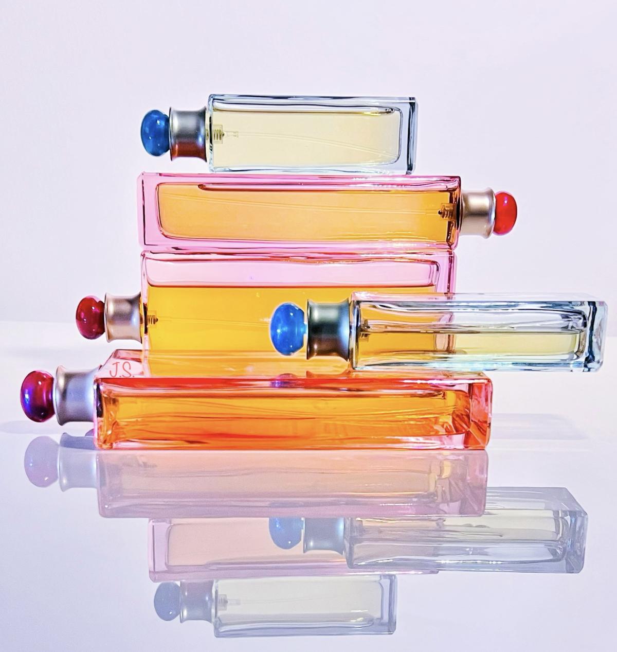 Gloria Cacharel perfume - a fragrance for women 2002