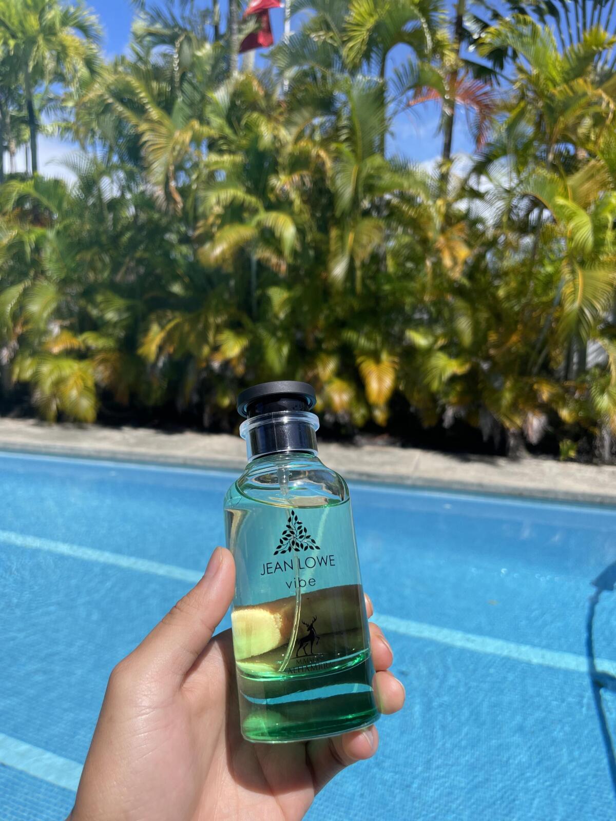 Jean Lowe Vibe Maison Alhambra perfume - a fragrance for women and men