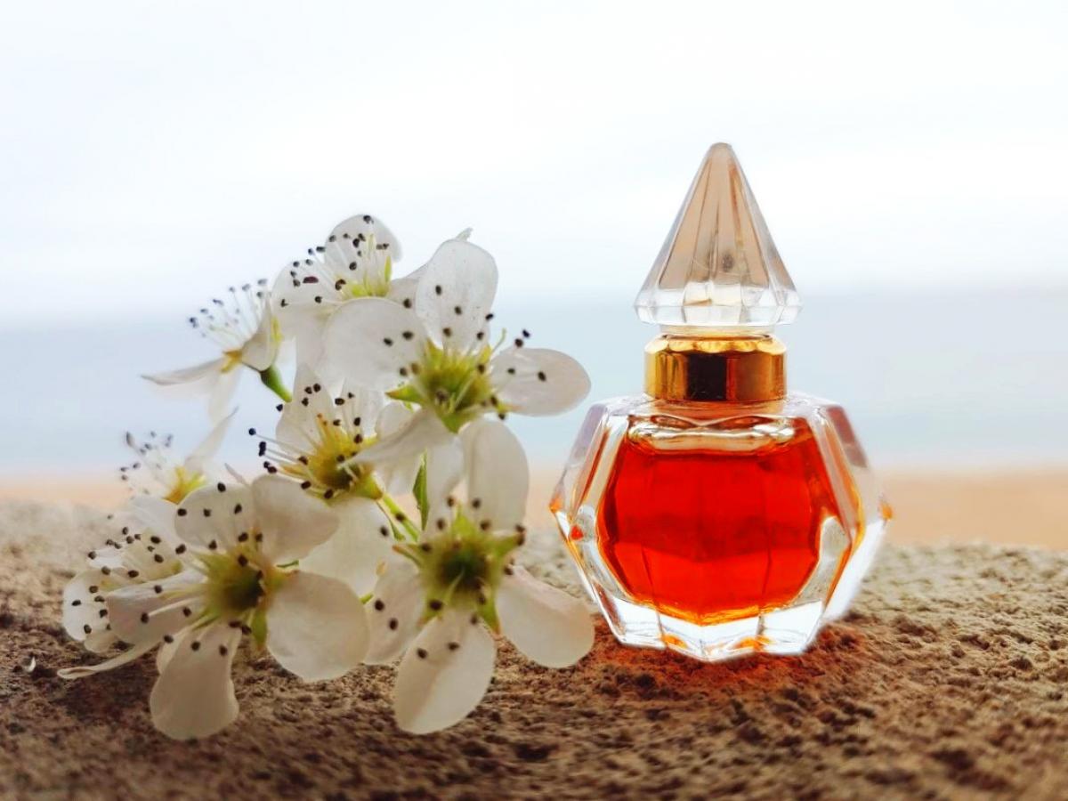 Fath de Fath (1993) Jacques Fath perfume - a fragrance for women 1993