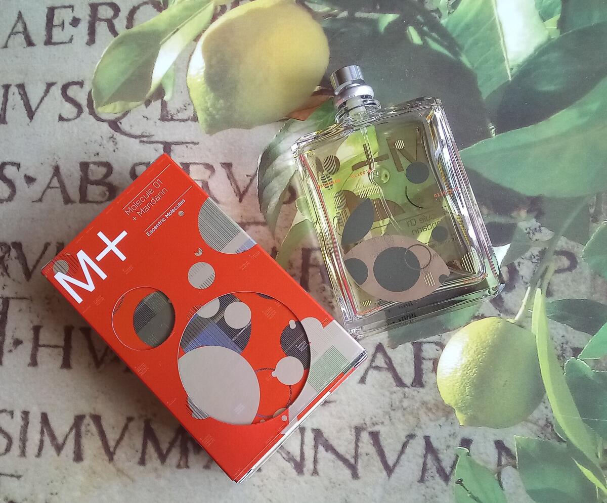 Molecule 01 + Mandarin Escentric Molecules perfume - a fragrance for ...