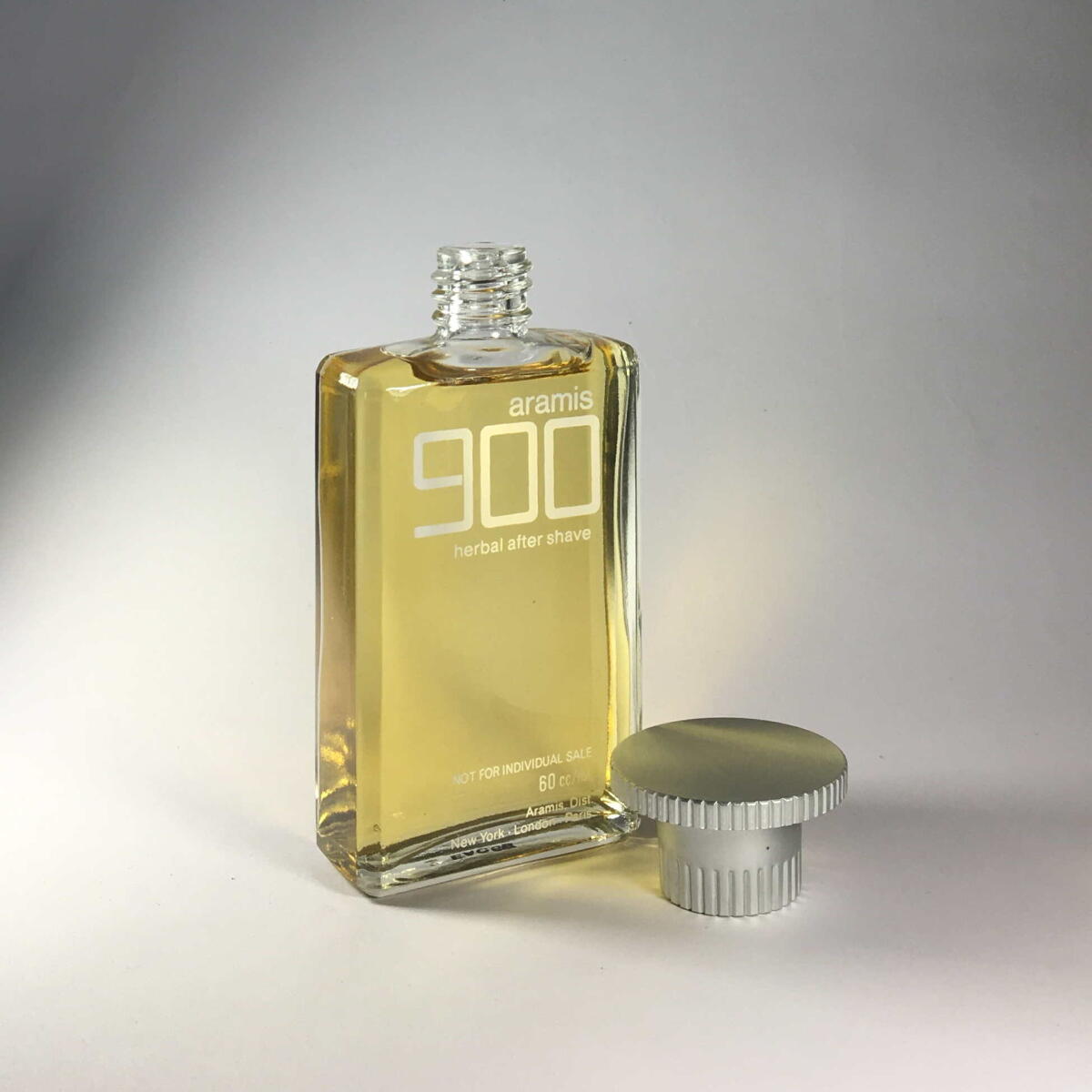 Aramis 900 Aramis cologne - a fragrance for men 1973