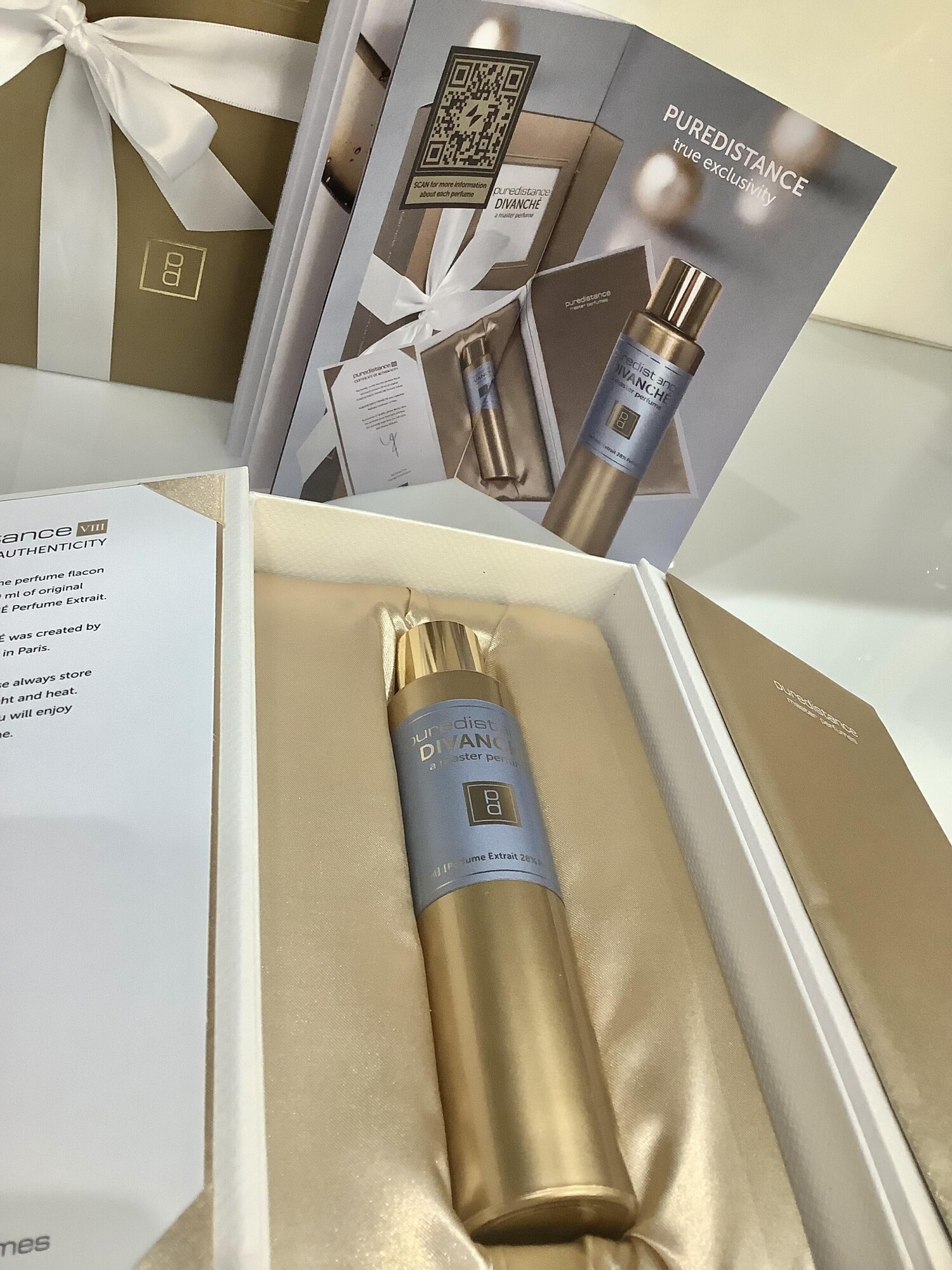 Divanché Puredistance perfume - a new fragrance for women and men 2025