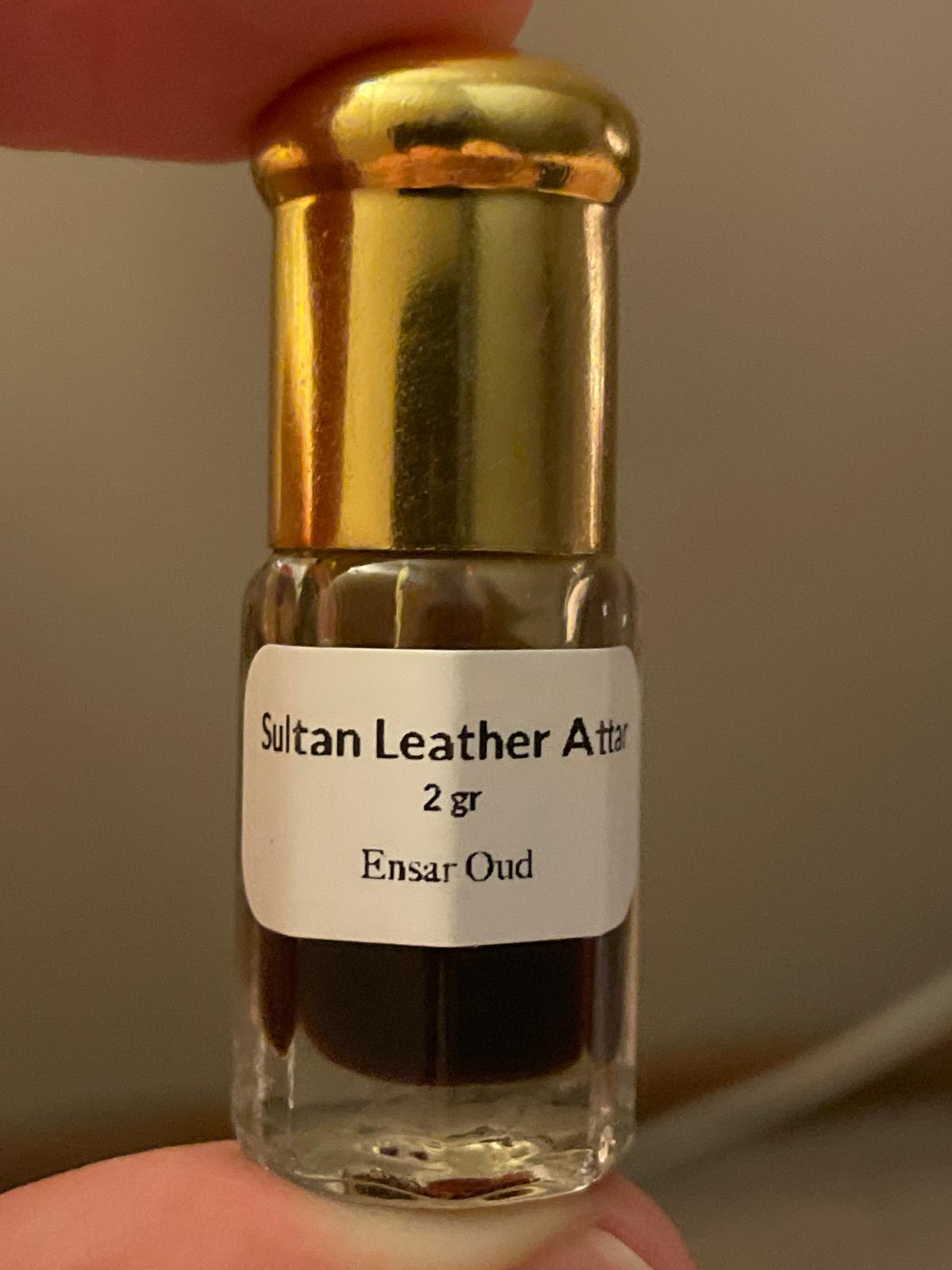 Sultan Leather Attar Ensar Oud בושם - הינו ניחוח 2018 לנשים וגברים