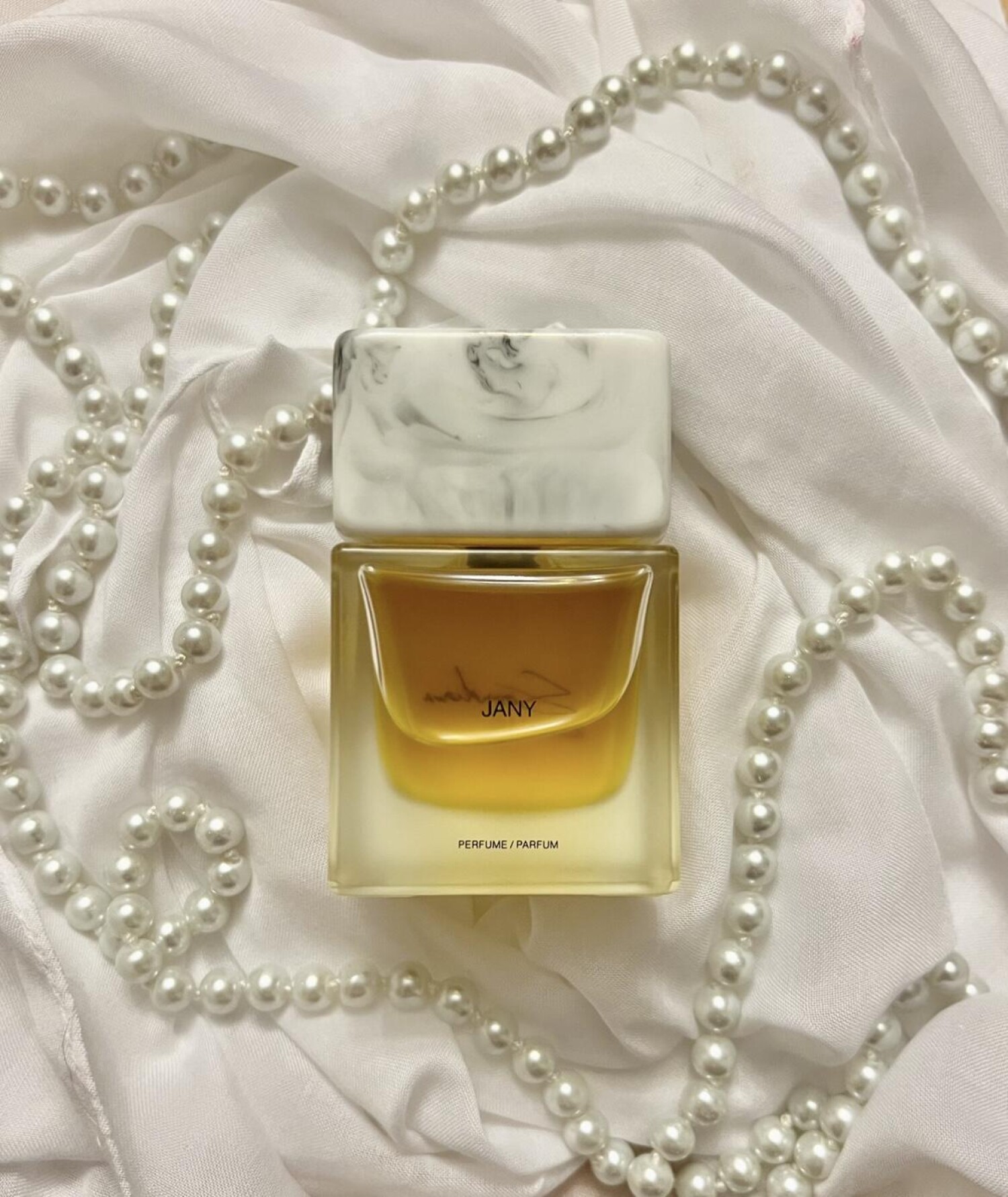 Jany Sora Dora perfume - a fragrance for women and men 2023