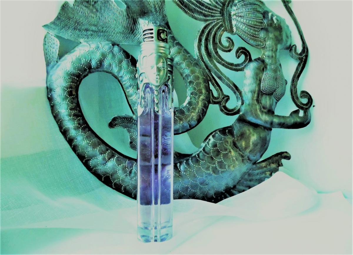 Tiwalii ~ Mugler Womanity and a mermaid from Haiti. :) ... (589)