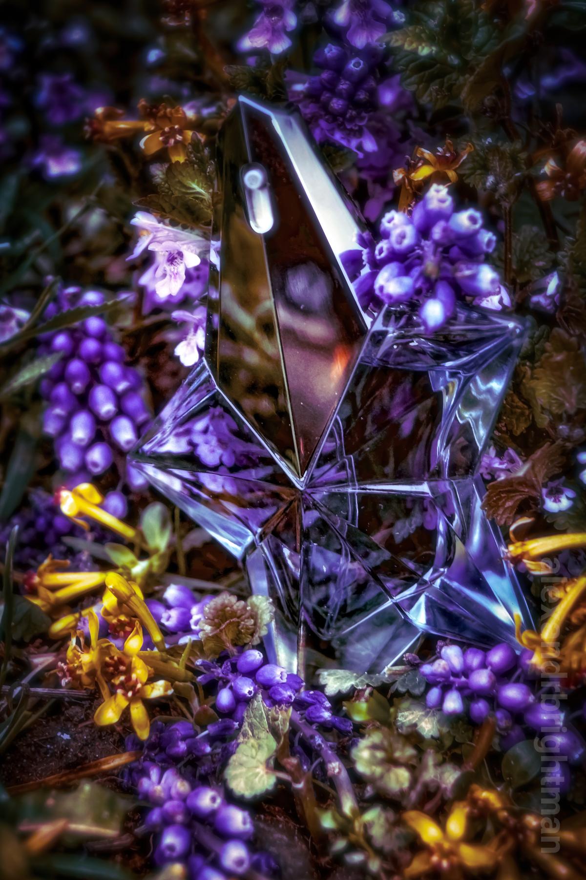 Angel Mugler perfume - a fragrance for women 1992