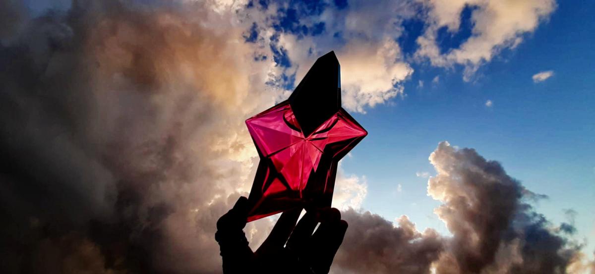 Angel Nova Mugler perfume - a fragrance for women 2020