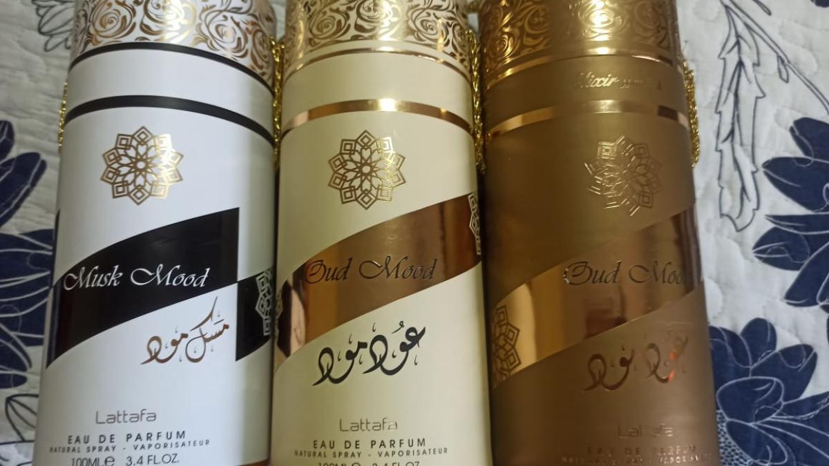 Oud Mood Lattafa Perfumes fragancia - una fragancia para Hombres y Mujeres