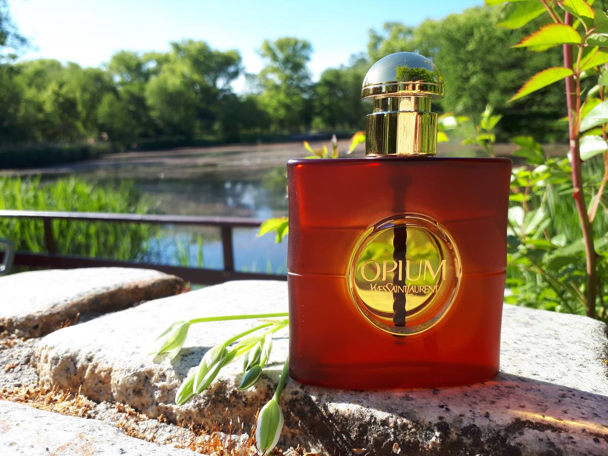 Opium Eau de Parfum 2009 Yves Saint Laurent fragancia - una fragancia ...