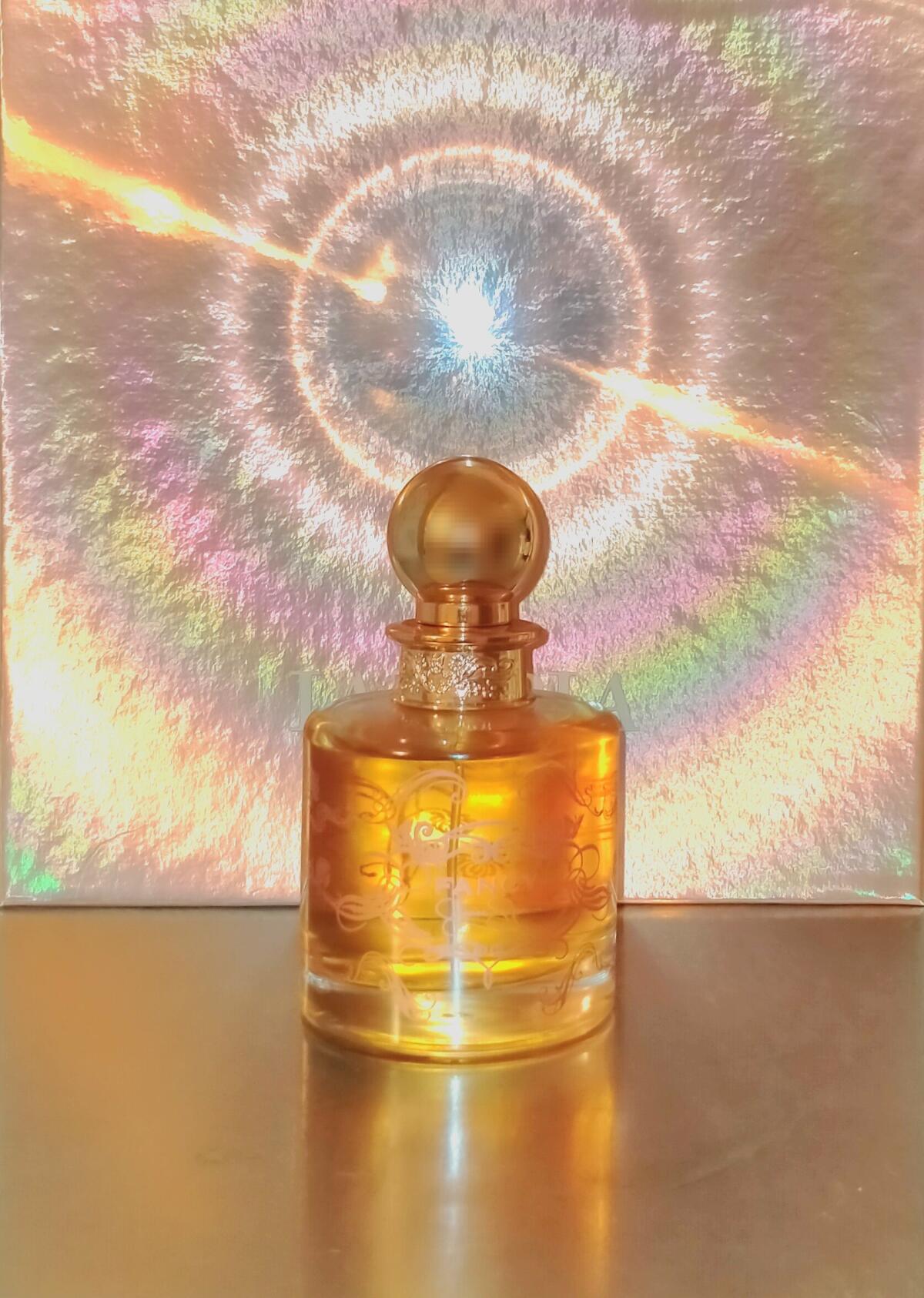 Fancy Jessica Simpson perfume - a fragrance for women 2008