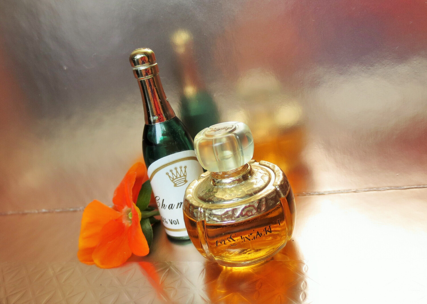 Yvresse (Champagne) Yves Saint Laurent perfume - a fragrance for women 1993